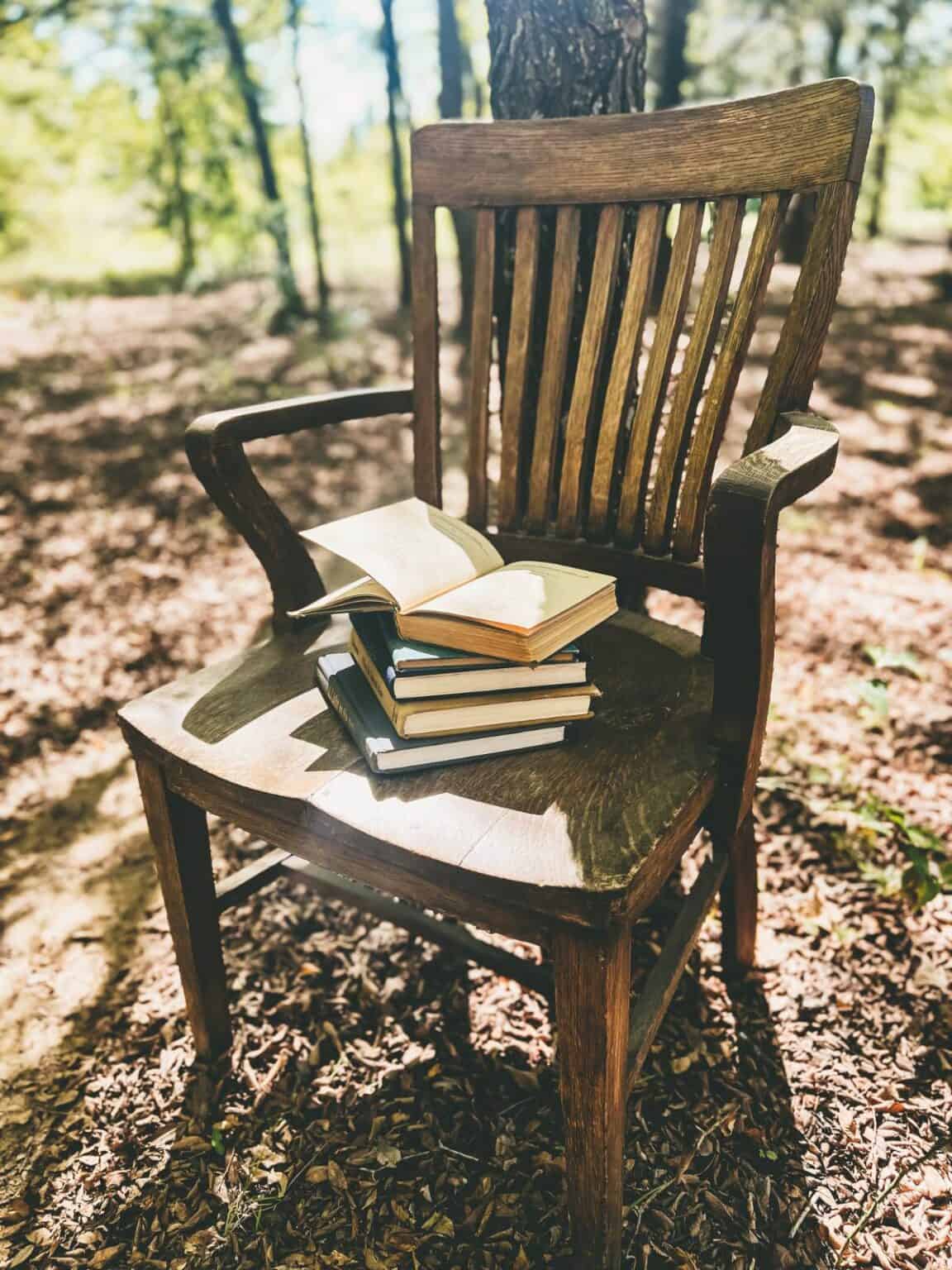 How to Teach Poetry in Your Homeschool (+ Free Resources!) - Amy ...